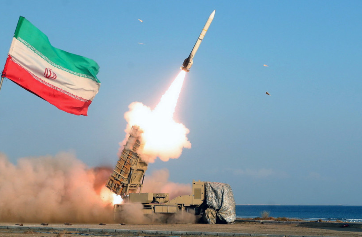 Irán puede producir material fisible para una bomba nuclear en dos ...